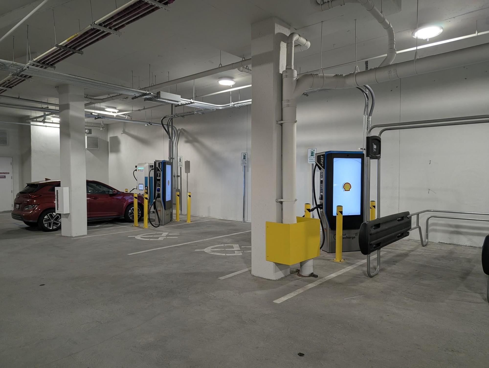 Vons | Santa Monica, CA | EV Station