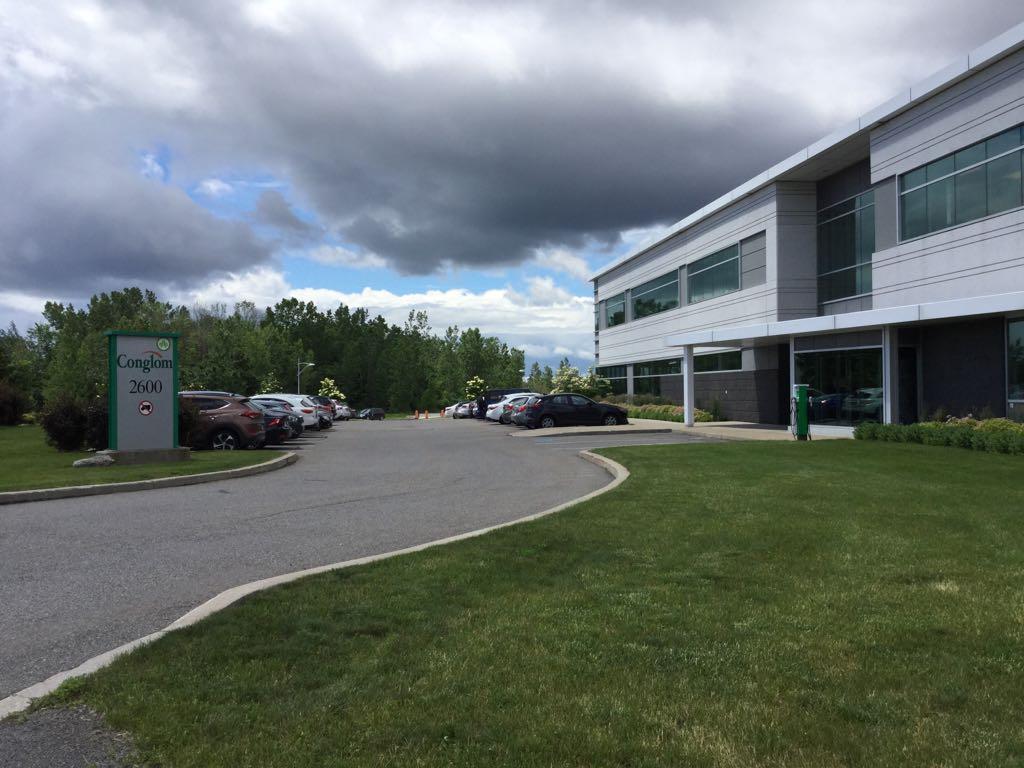 Conglom | Montréal, QC | EV Station