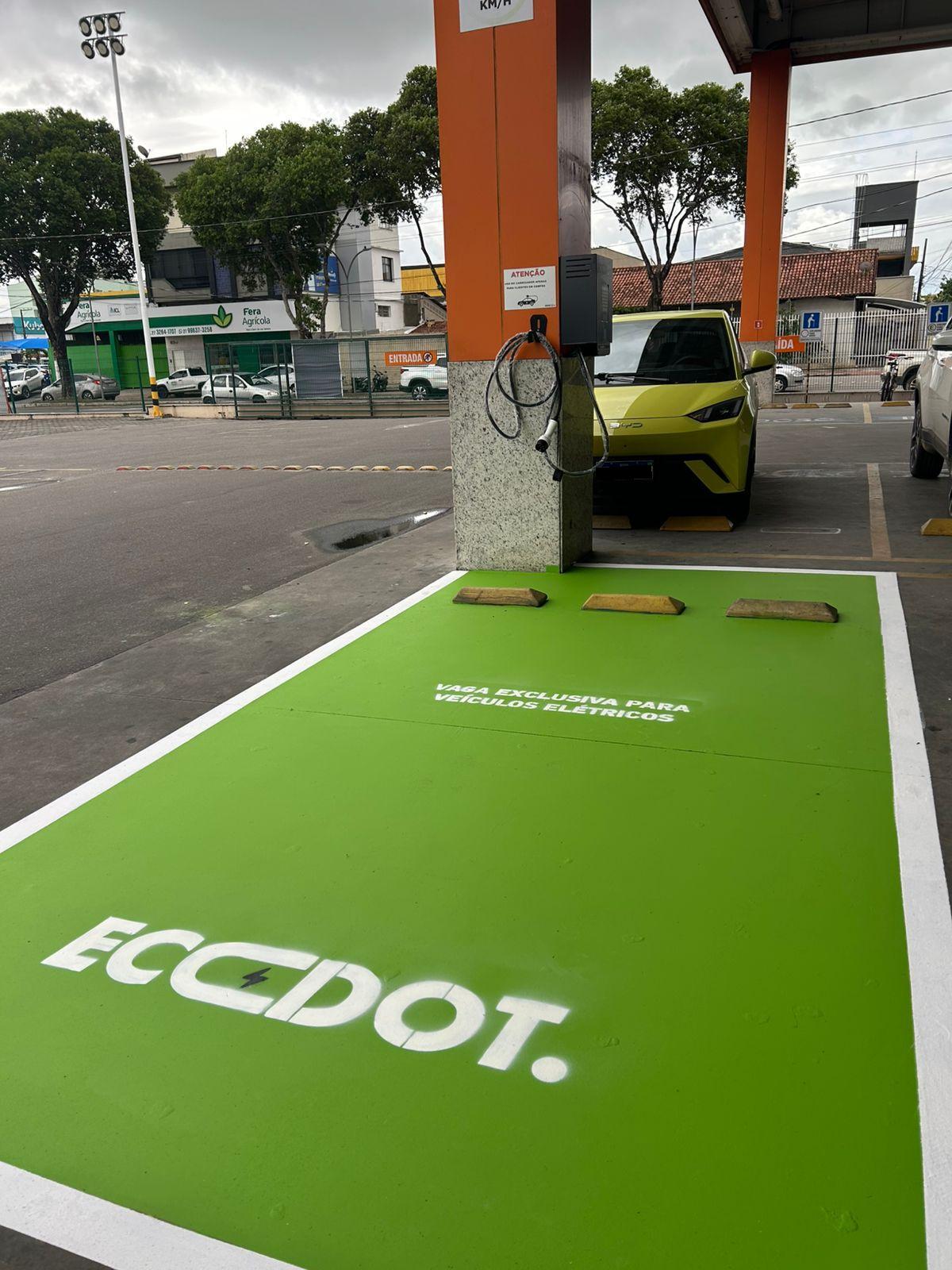 Eletroposto Sempre Tem - 6Kwh (EcoDot) | Av. Pres. Getúlio Vargas, 501 ...