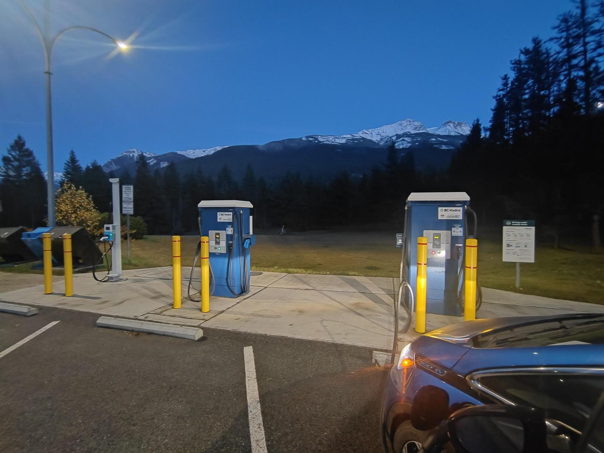 Mount Terry Fox Rest Area | Fraser-Fort George H, BC | EV Station