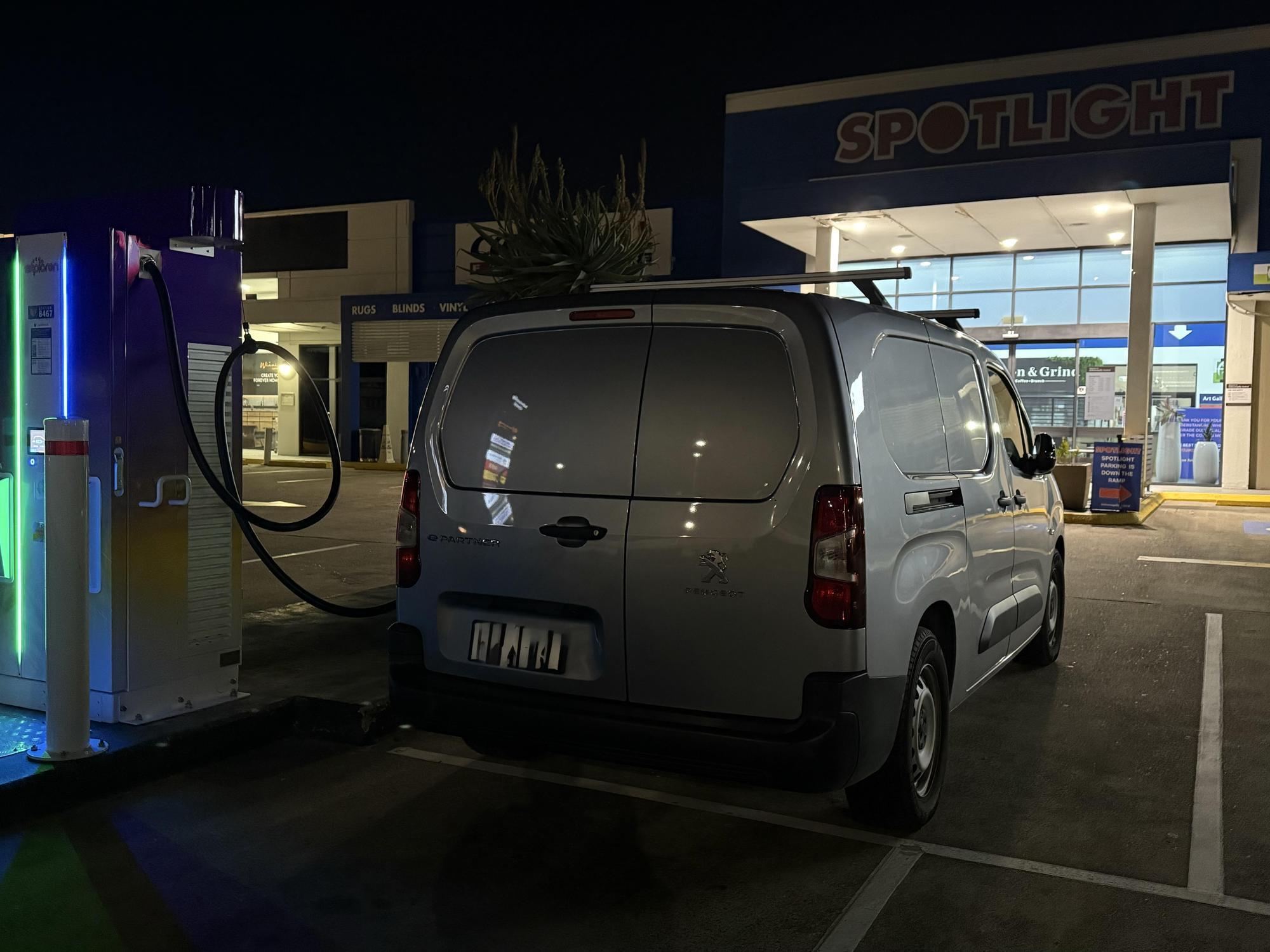 Indooroopilly Central | Indooroopilly, QLD | EV Station