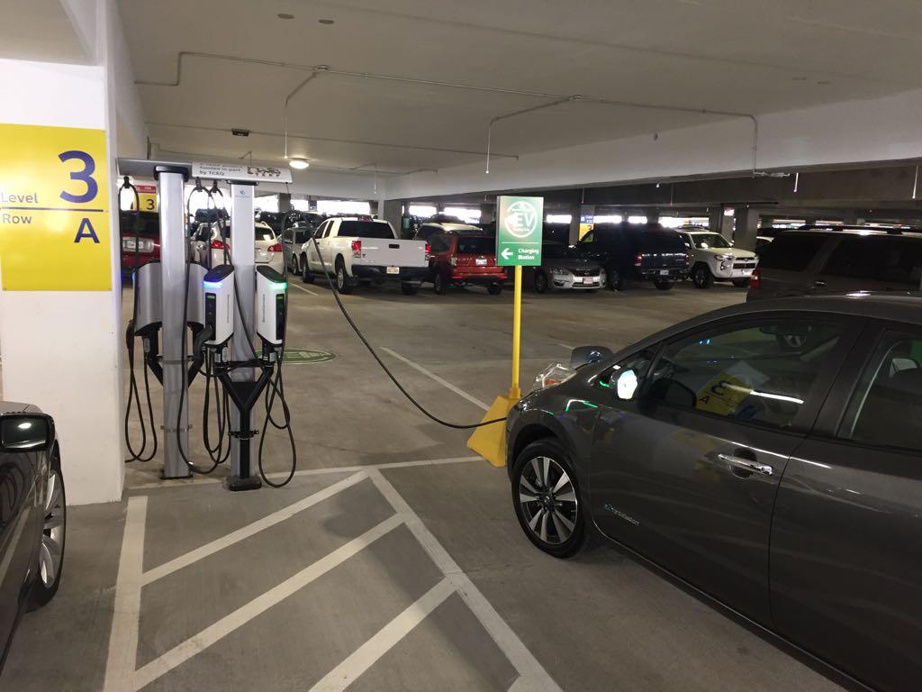 DFW - Terminal E Garage | Dallas, TX | EV Station