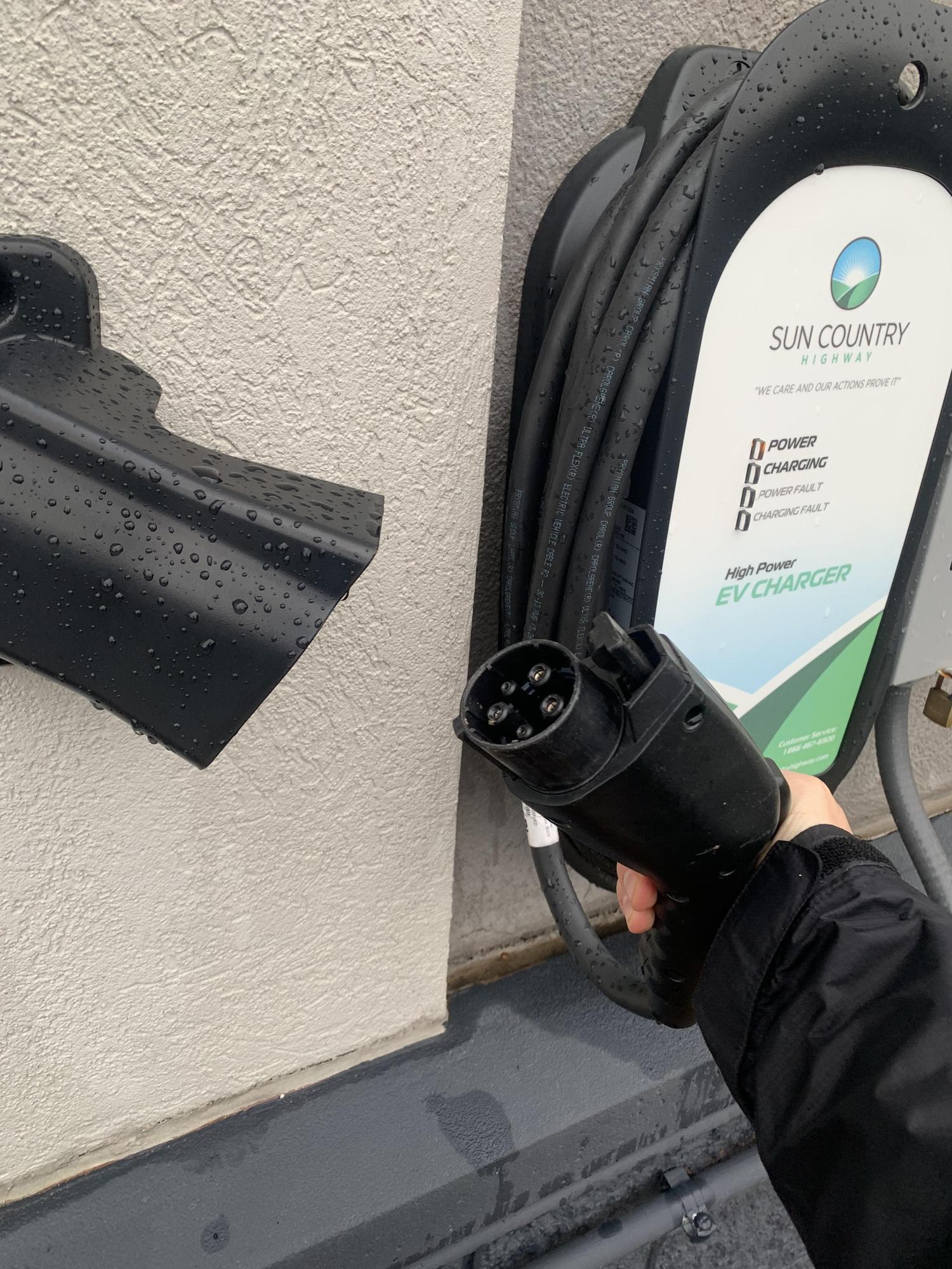 Best Western | Louisville, KY | EV Station