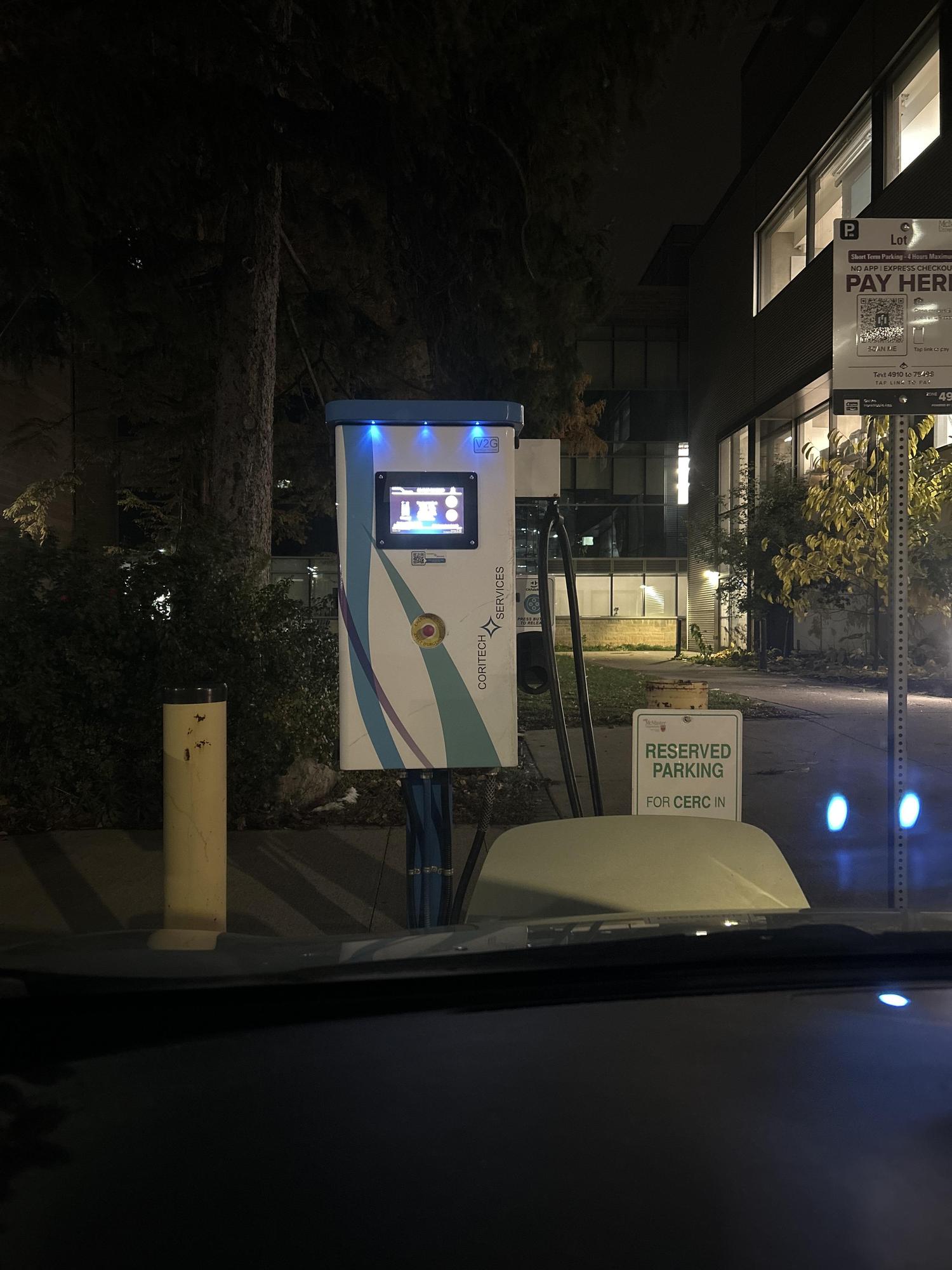 McMaster University - Gerald Hatch Centre | Hamilton, ON | EV Station