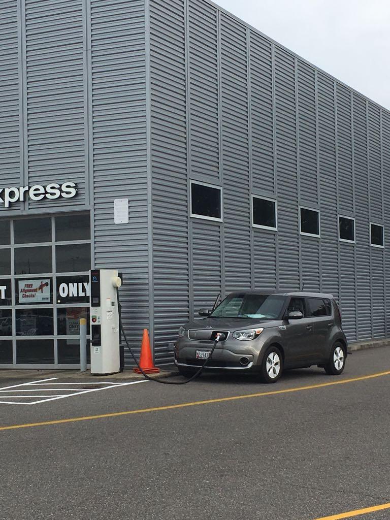 Hall Nissan Chesapeake | Chesapeake, VA | EV Station