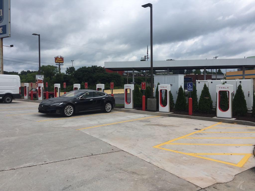 Sheetz | Breezewood, PA | EV Station