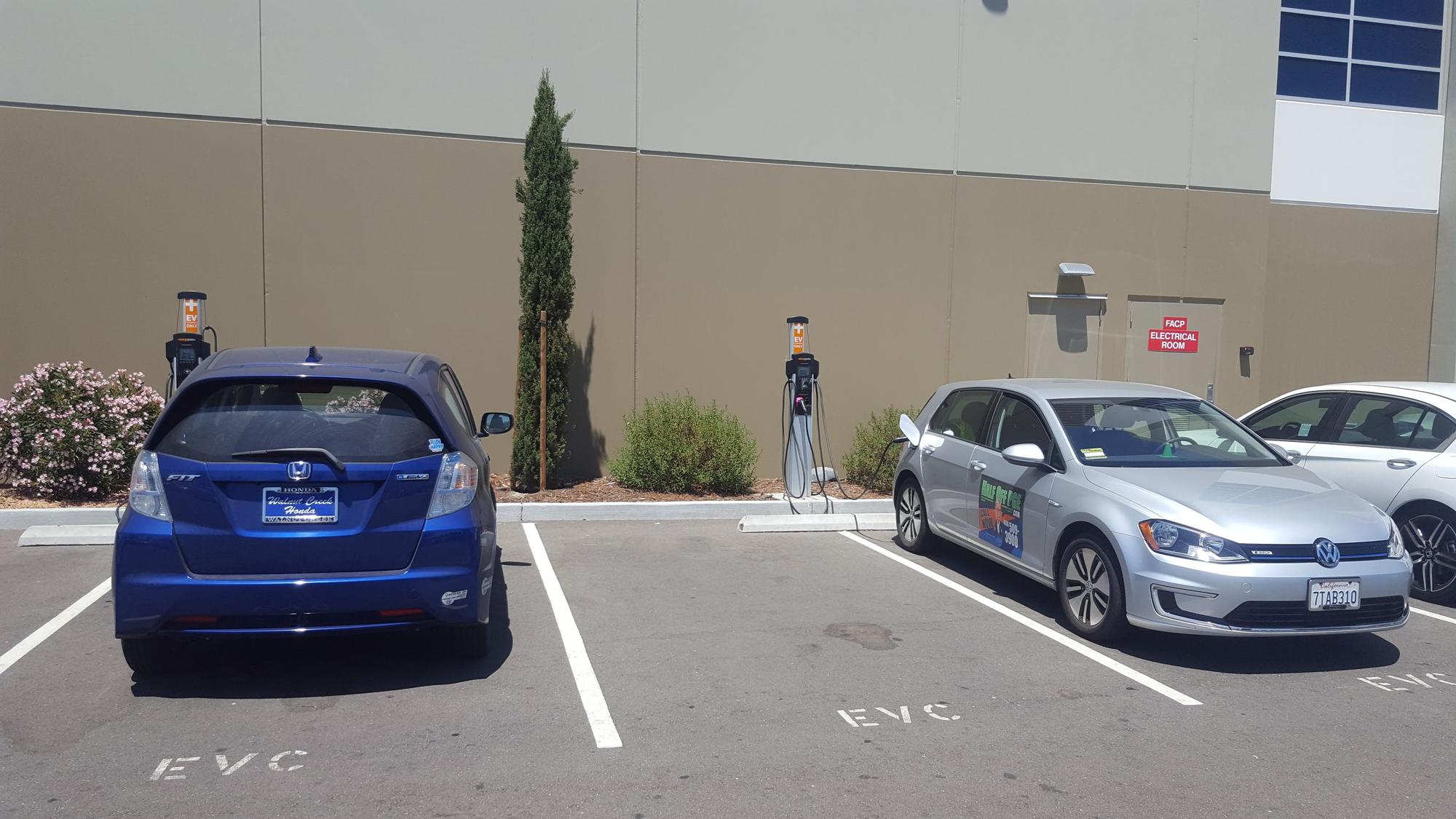 Tesla Warehouse | Livermore, CA | EV Station