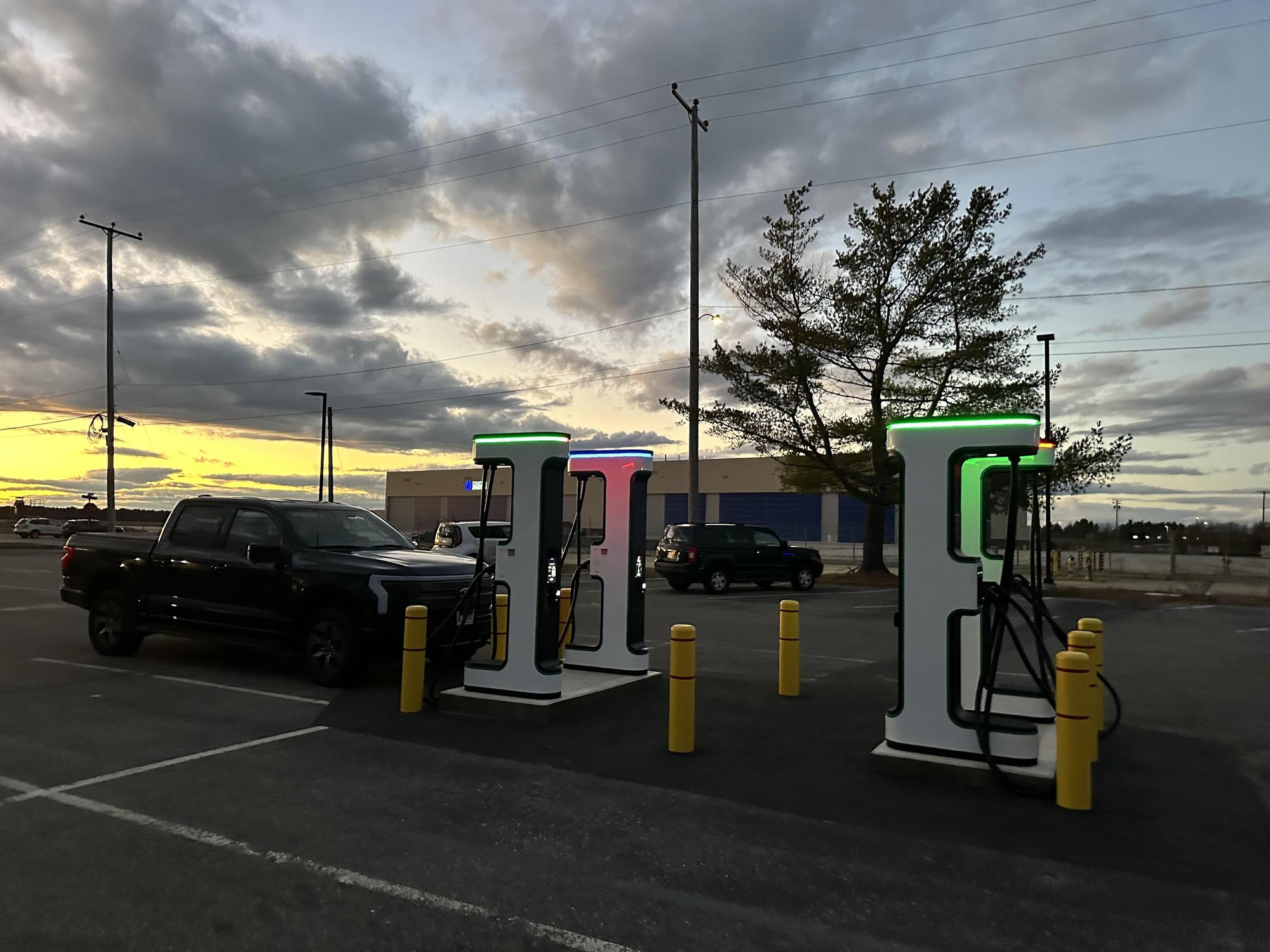 11 Seahawk Ave Parking Lot (1) | Brunswick, ME | EV Station