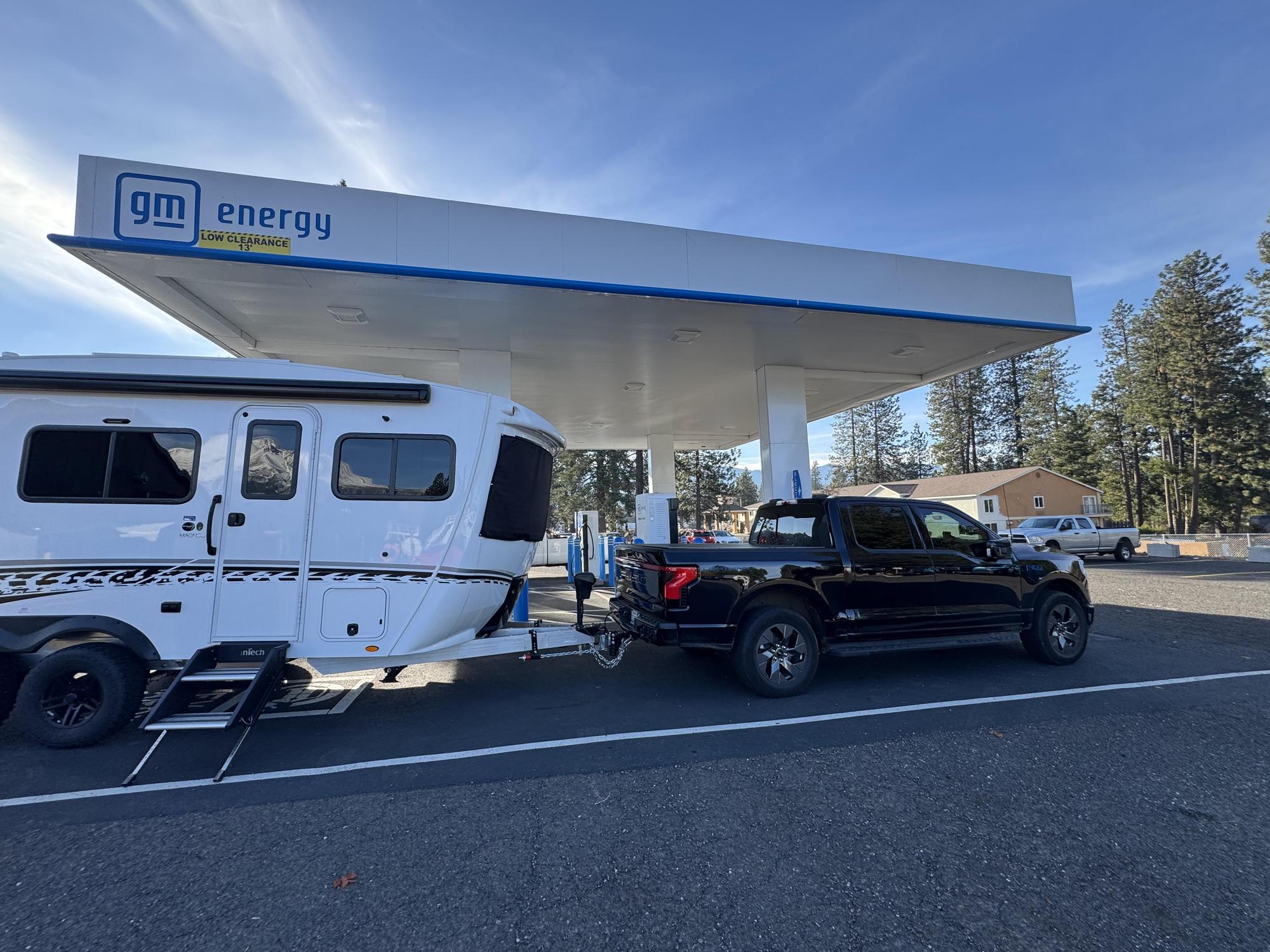 Pilot Travel Center Weed | Weed, CA | EV Station