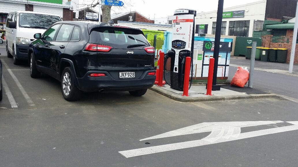 Countdown Pukekohe | Pukekohe, Auckland | EV Station