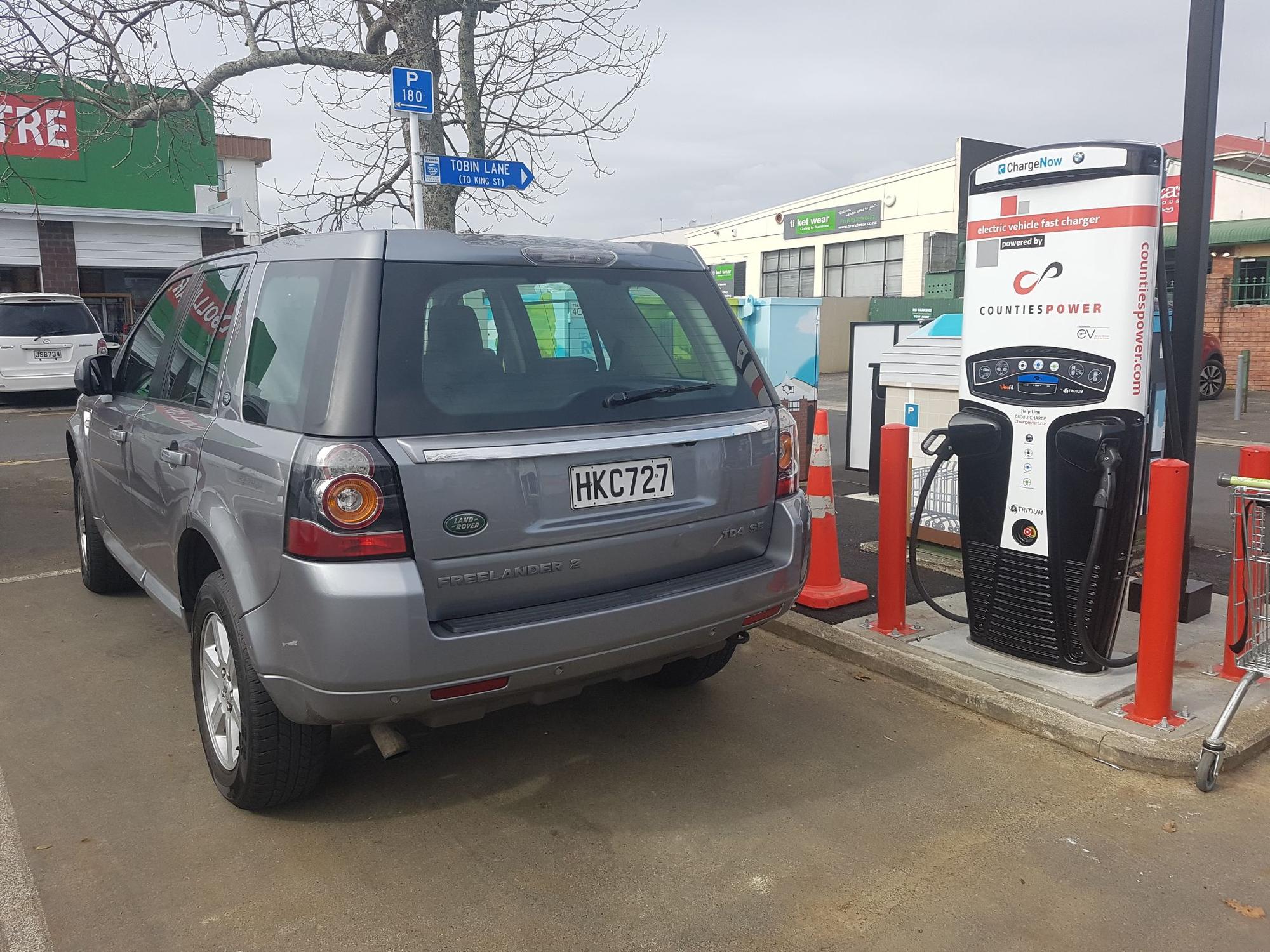 Countdown Pukekohe | Pukekohe, Auckland | EV Station