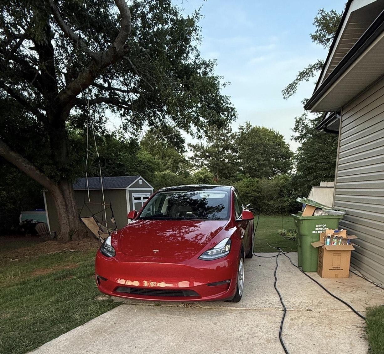 60w Tesla fast charge | Seneca, SC | EV Station