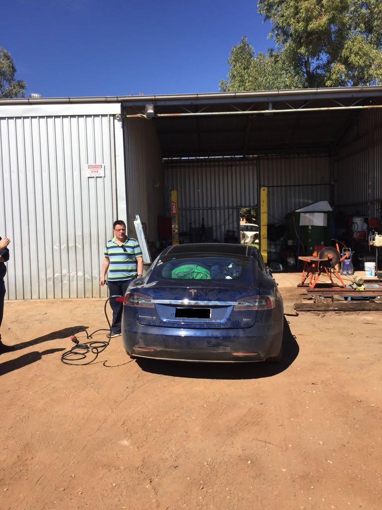 Kulgera Roadhouse and Caravan Park | Ghan, NT | EV Station