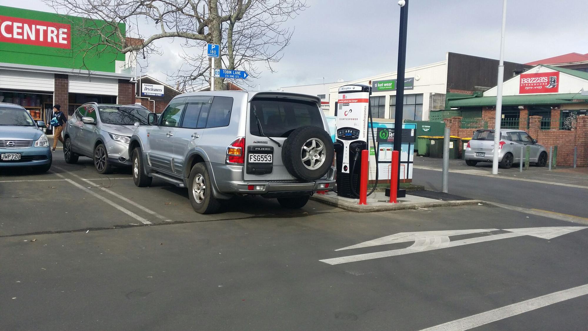Countdown Pukekohe | Pukekohe, Auckland | EV Station