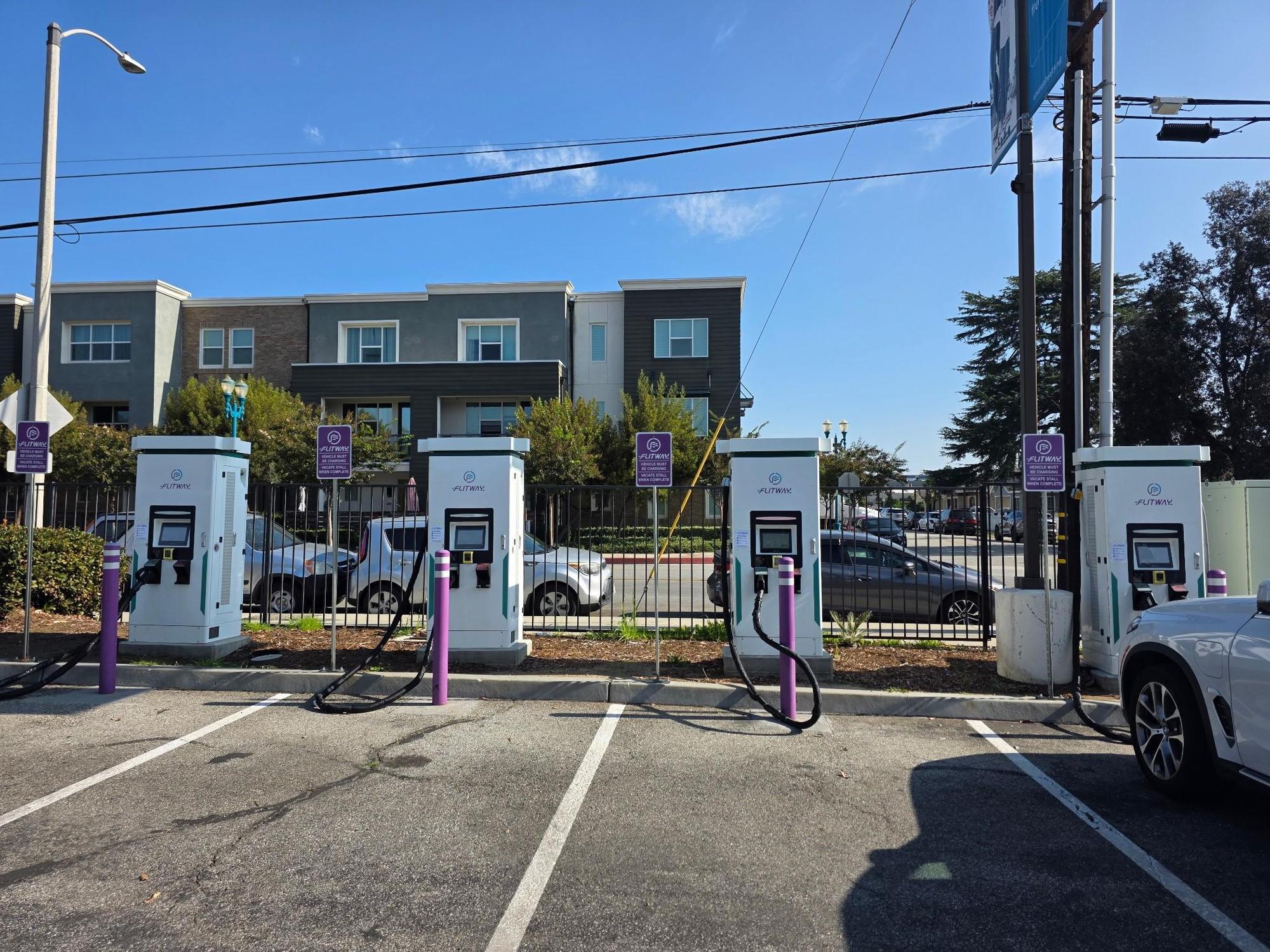 Citrus Valley Inter Community Hospital | Covina, CA | EV Station