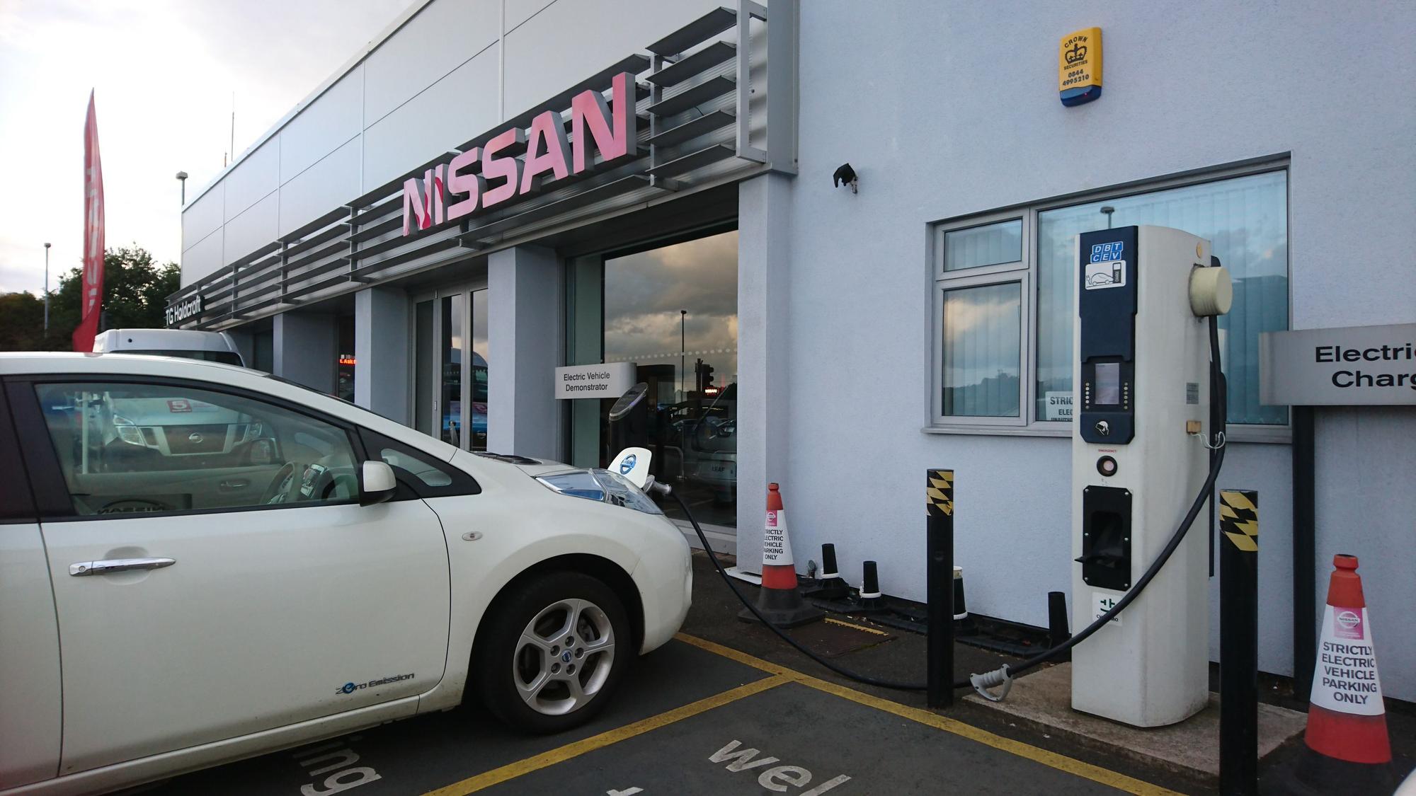 Holdcroft Nissan Hanley | Stoke-on-Trent, England | EV Station