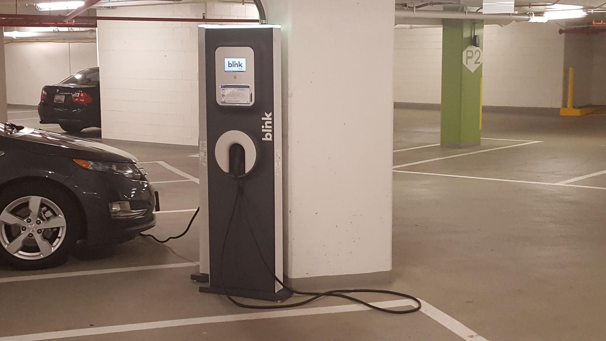 JBG 800 Glebe | Arlington, VA | EV Station