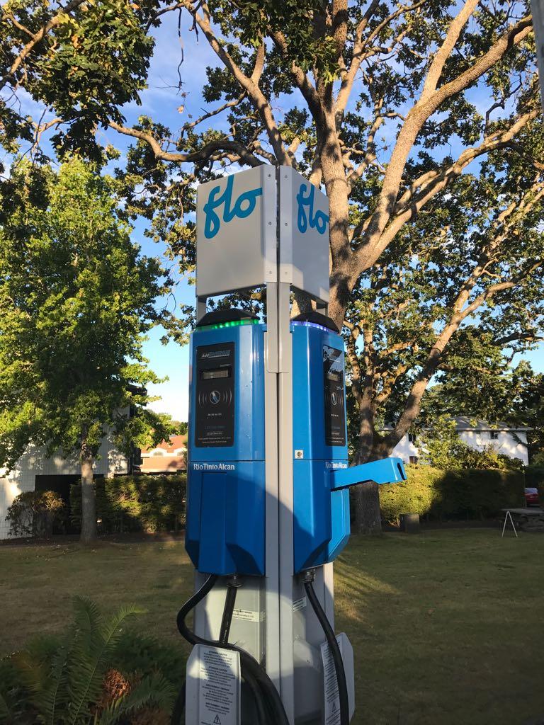 Oak Bay Municipal Hall | Oak Bay, BC | EV Station