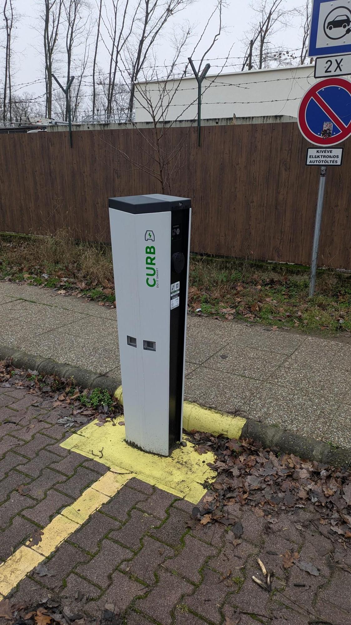 CURB | CURB | EV Station