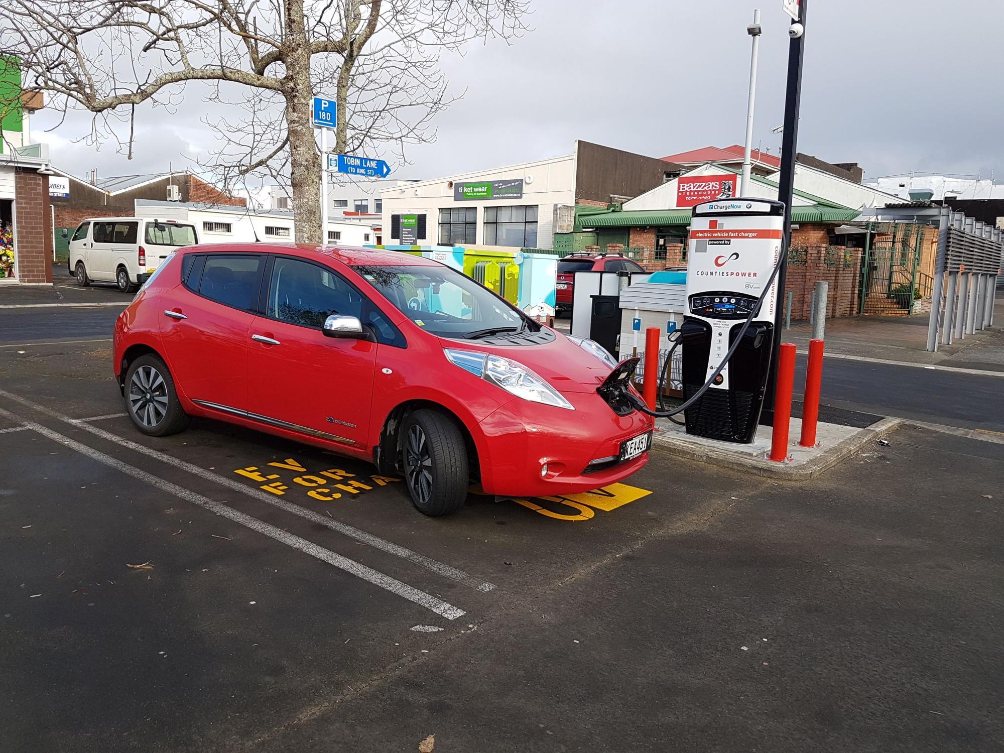 Countdown Pukekohe | Pukekohe, Auckland | EV Station
