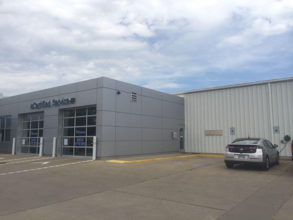 Burt Watson Chevrolet | Freeland, MI | EV Station
