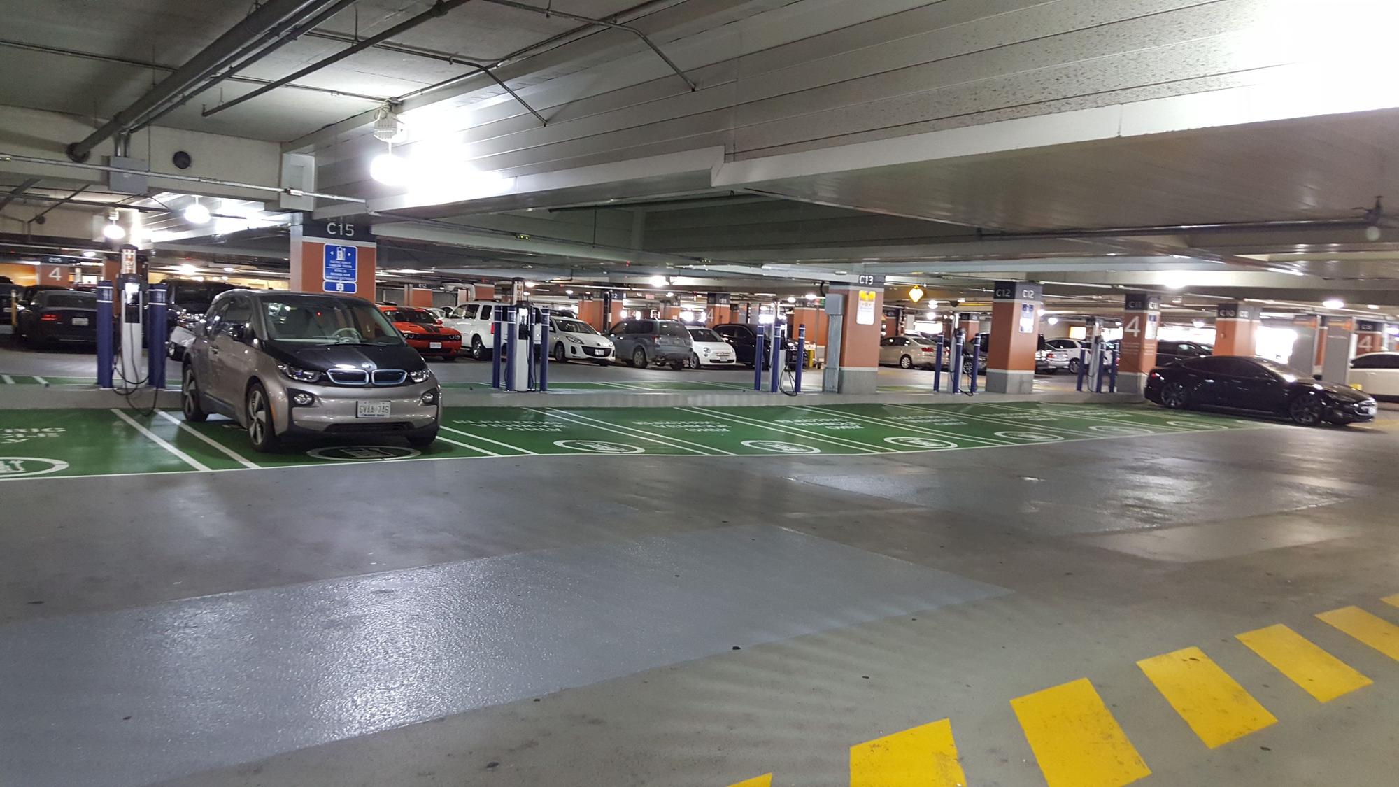 Toronto Pearson International Airport - T3 Daily Parking | Mississauga ...