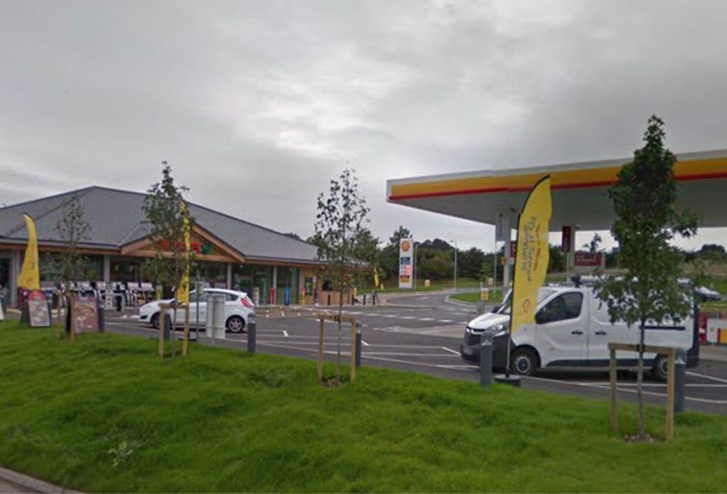 Shell Garage | Laceby, England | EV Station