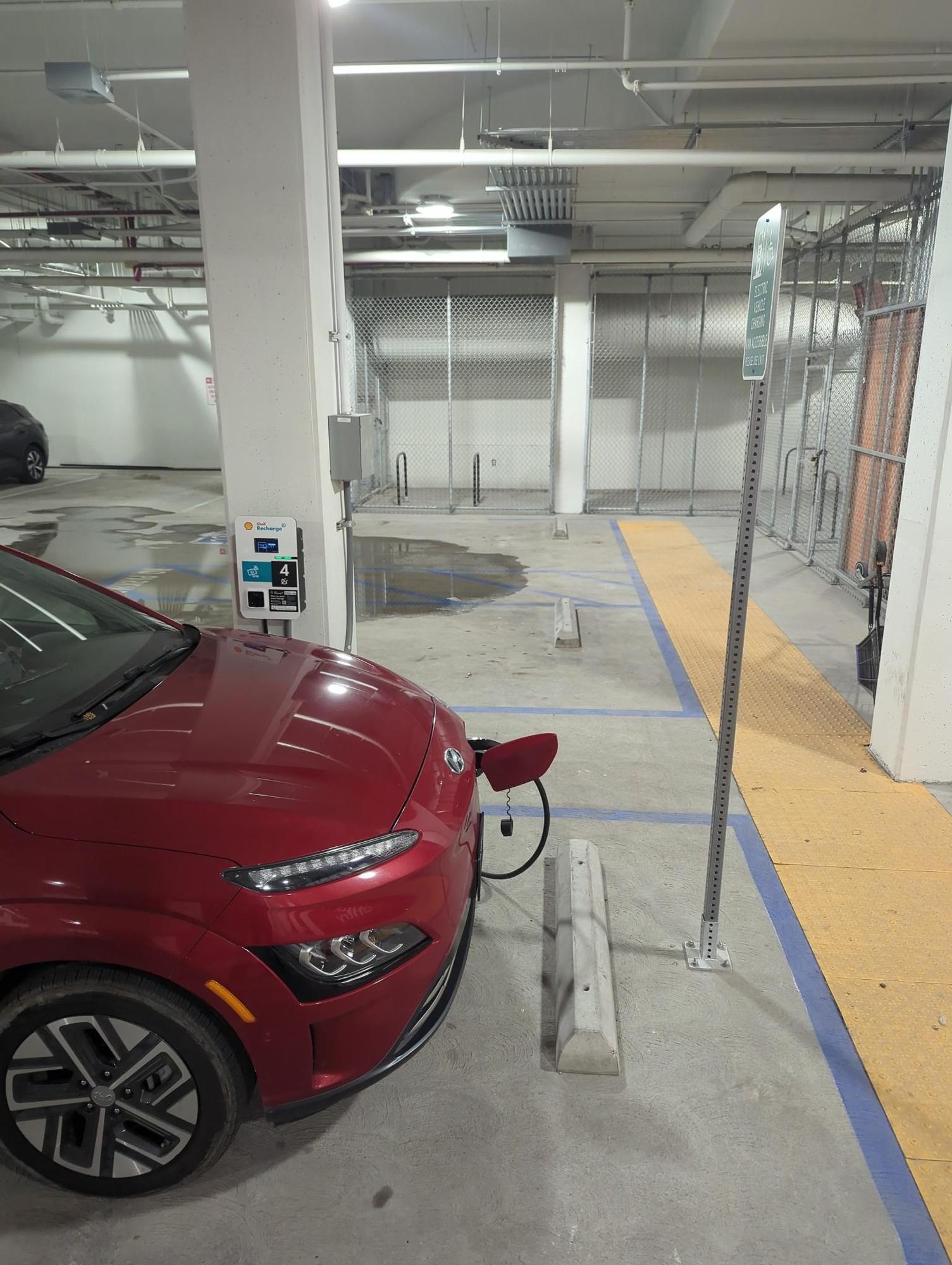 Vons | Santa Monica, CA | EV Station