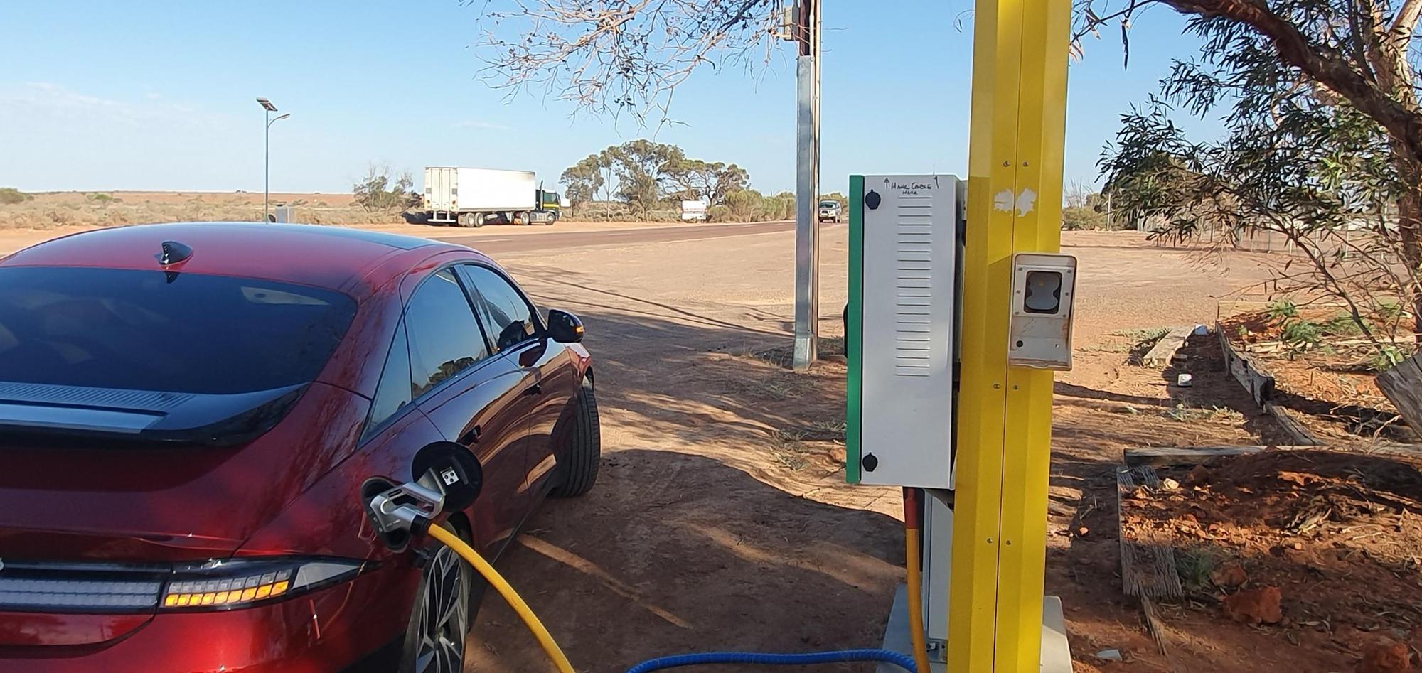 Glendambo Roadhouse | Glendambo, SA | EV Station