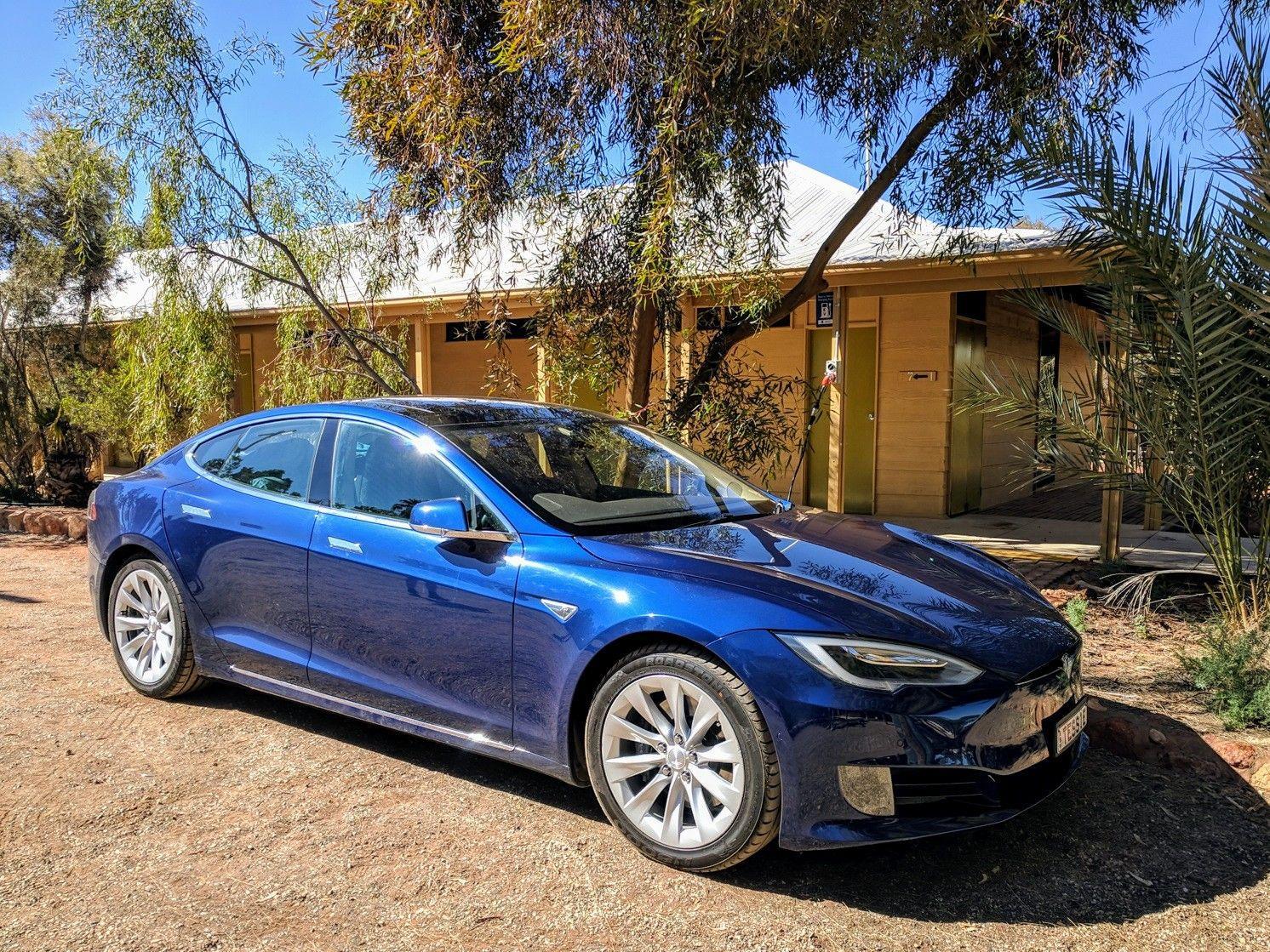 Erldunda Roadhouse (2) | Ghan, NT | EV Station