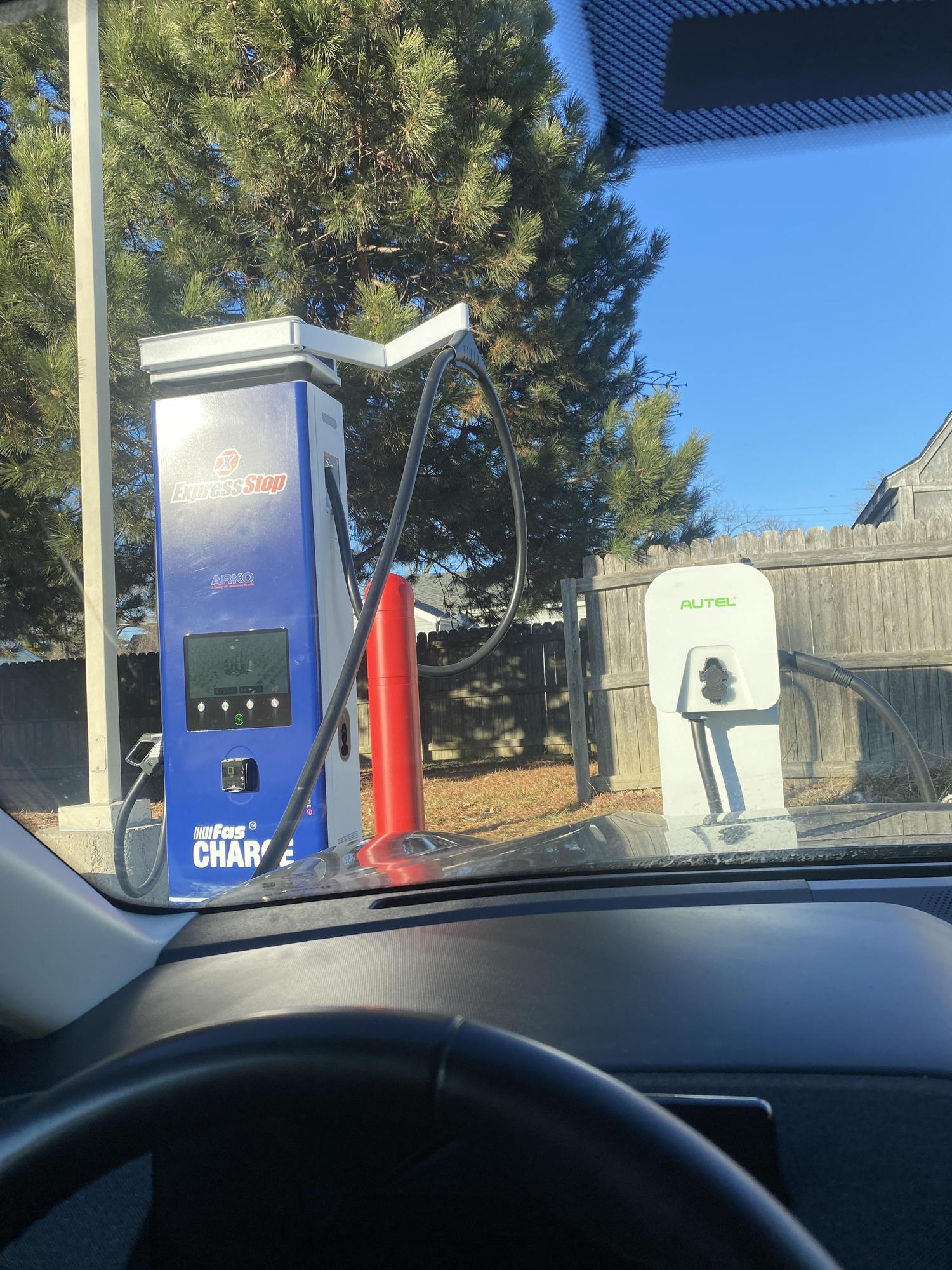 Express Stop Flint | Flint, MI | EV Station