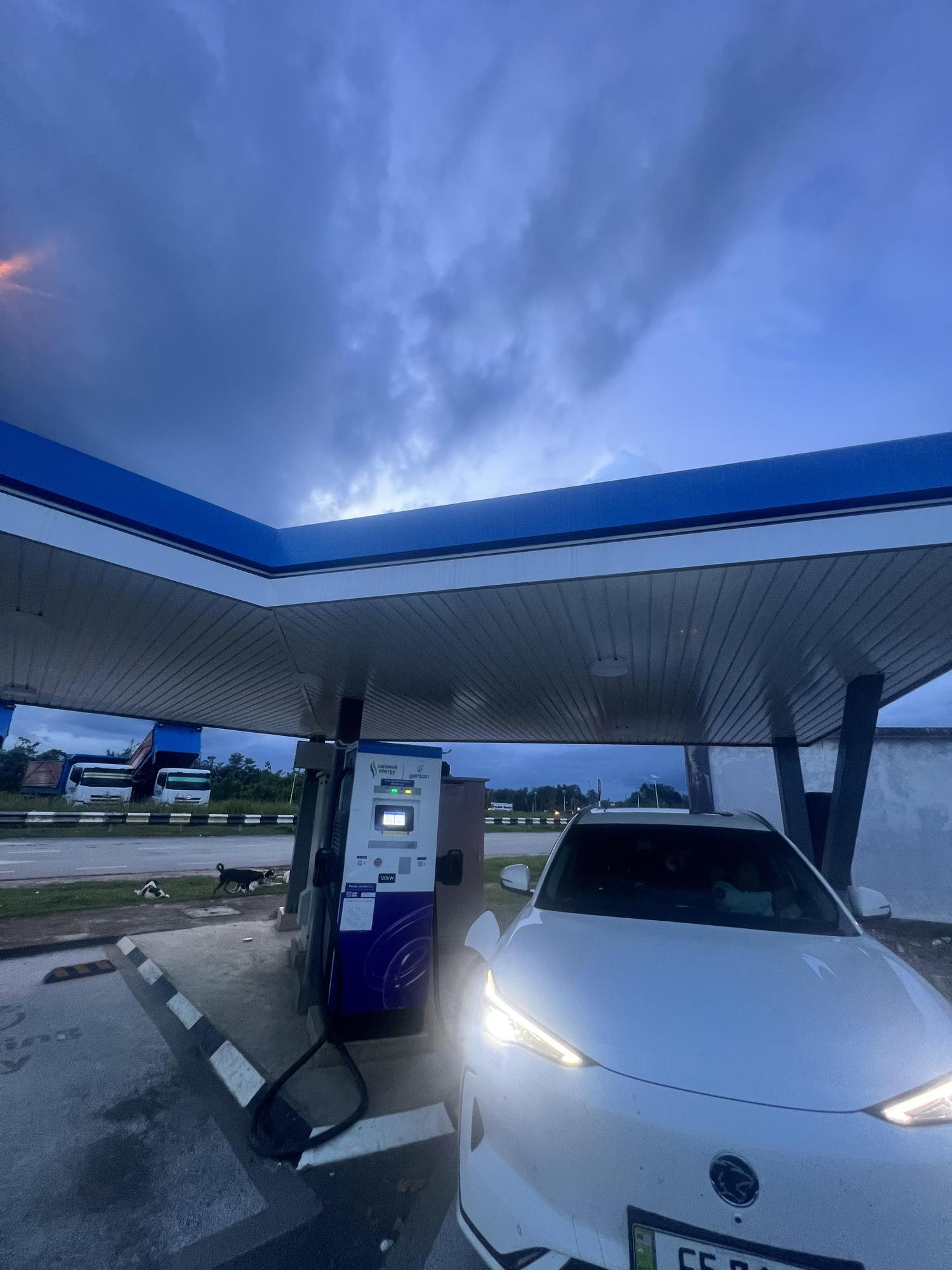 LePaPa Sri Aman Square | Simanggang, Sarawak | EV Station