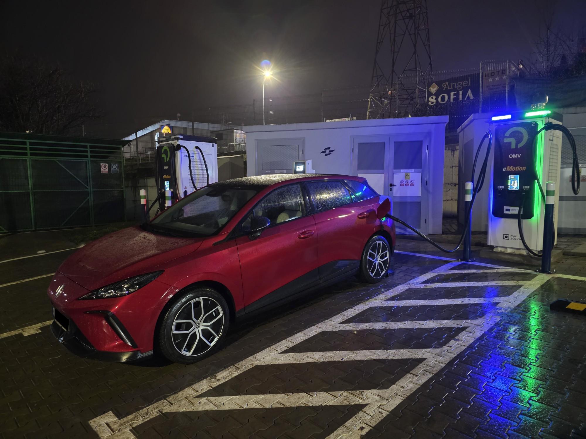 OMV eMOTION - 2x300kW | Fălticeni, SV | EV Station