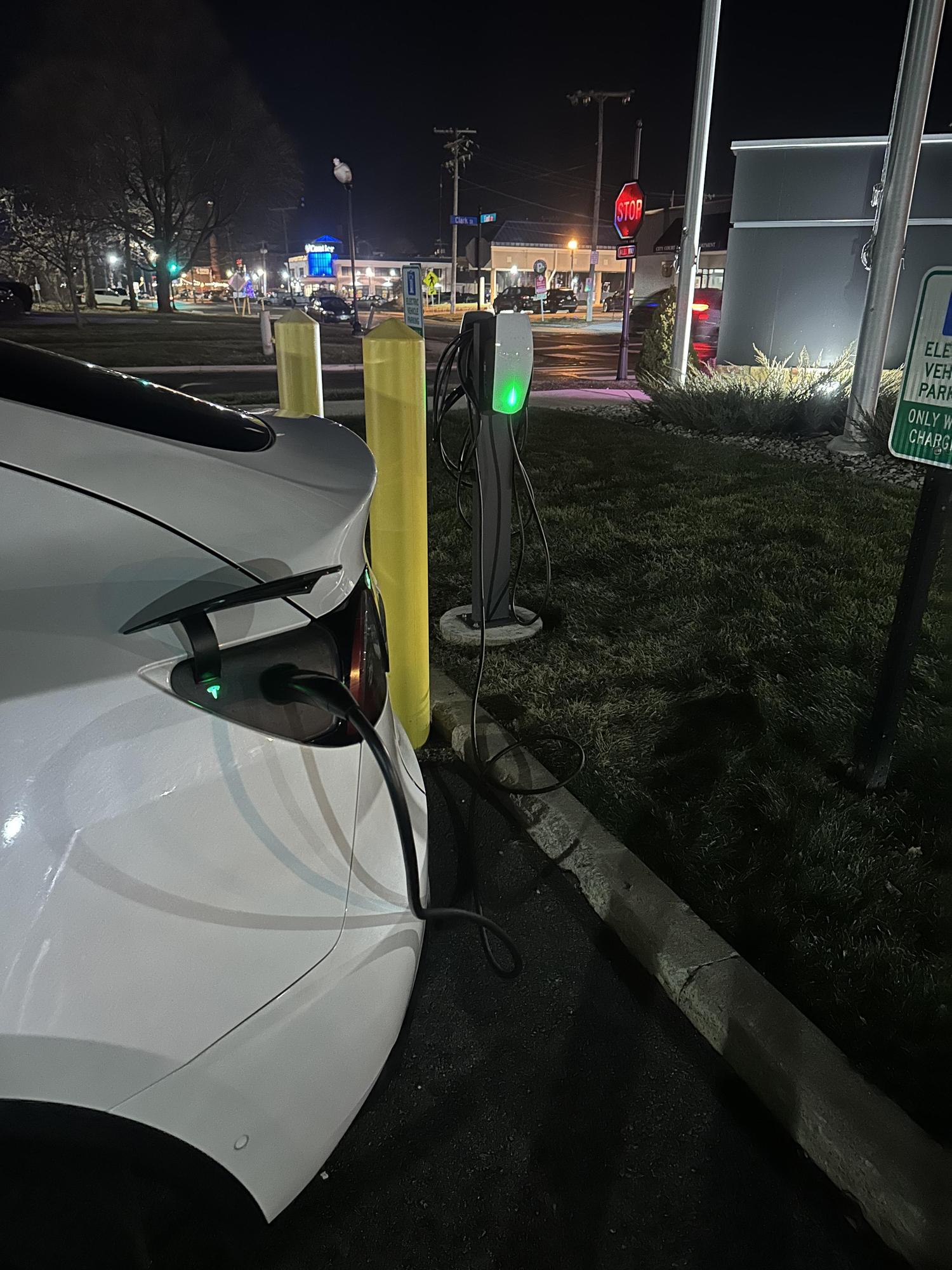 Crown Point Police Department | Crown Point, IN | EV Station