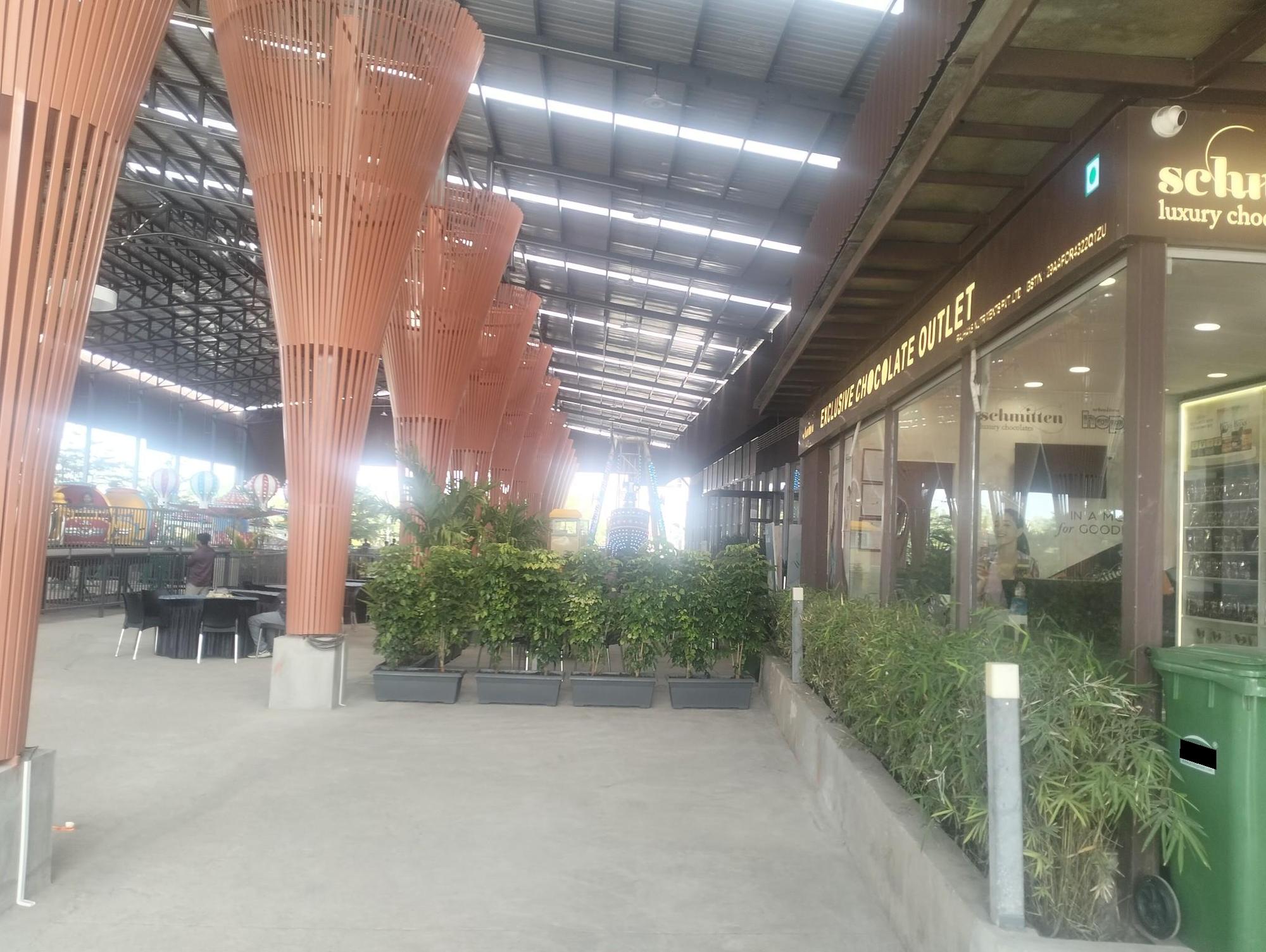 McDonald's Viraj Junction | Koganoli, KA | EV Station