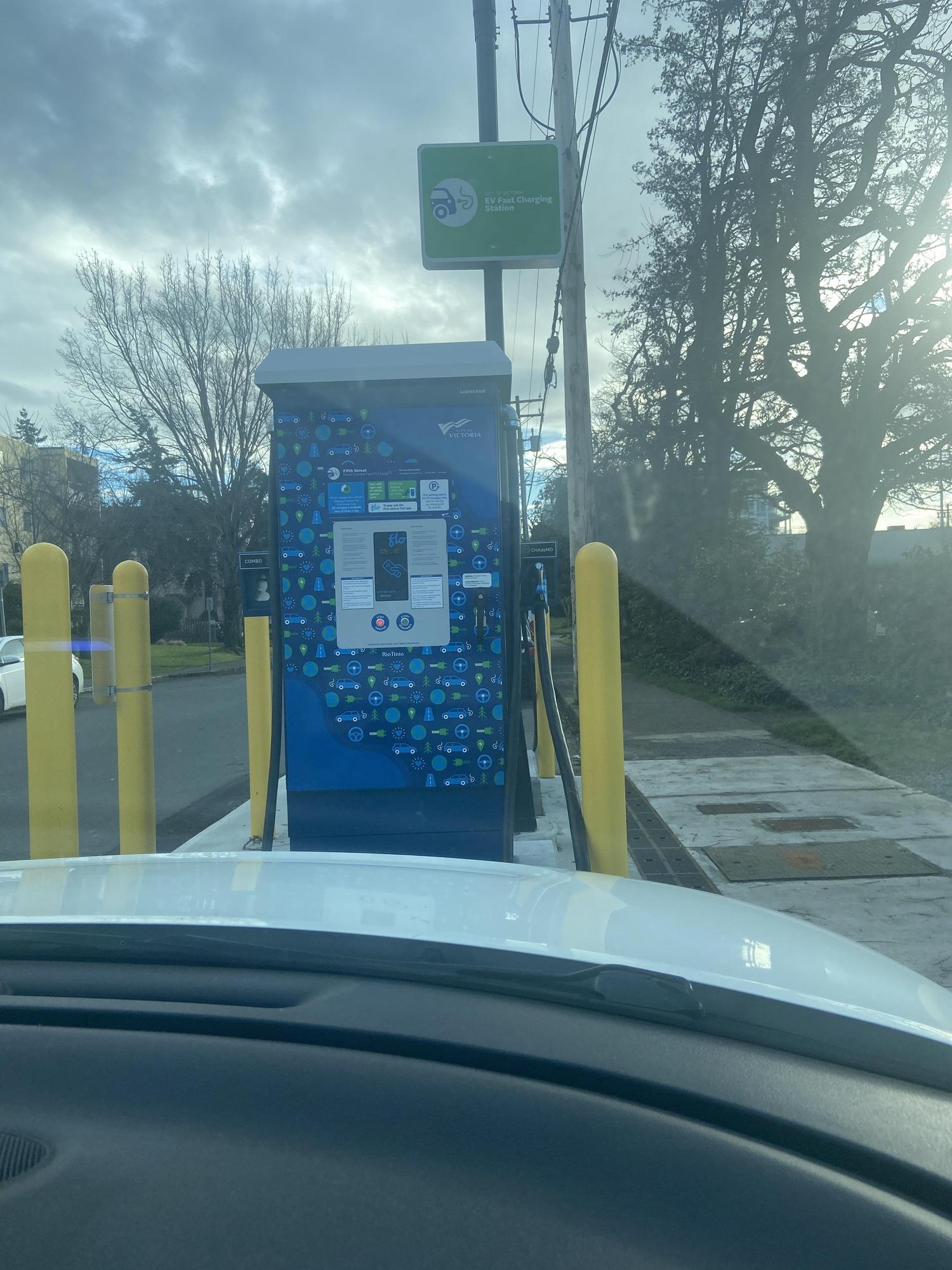 2650 Fifth St | Victoria, BC | EV Station