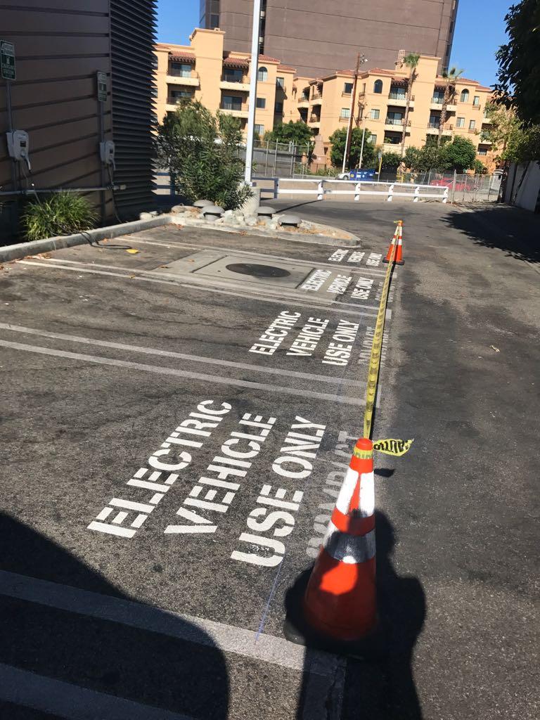 Encino Tarzana Library | Los Angeles, CA | EV Station