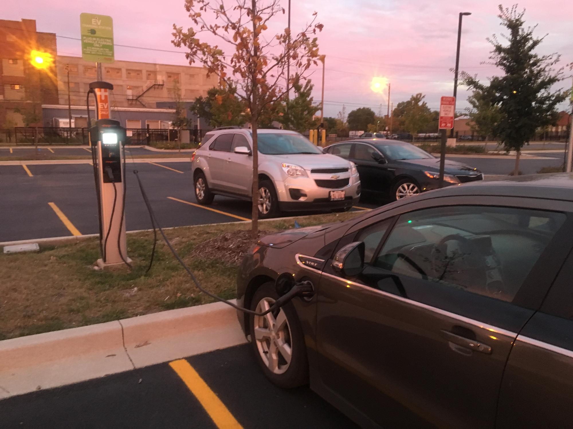 ComEd Chicago Training Center | Chicago, IL | EV Station
