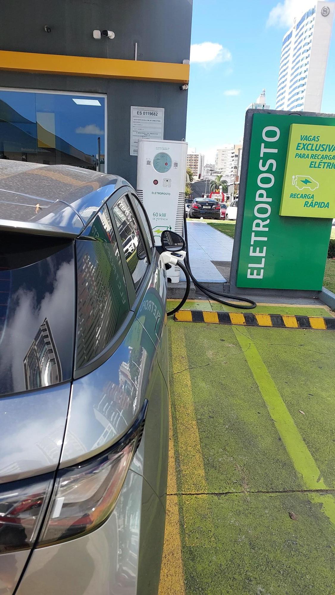 60kW Petrobras | Auto Posto Escola Vitória | Av Saturnino de Brito, 24 ...