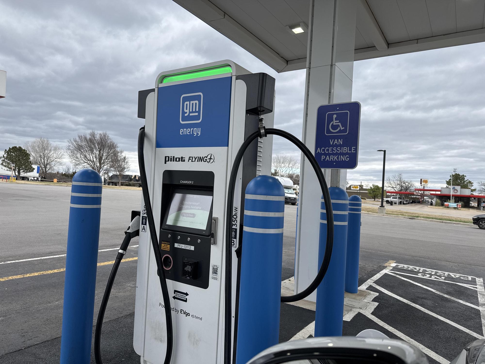 Flying J Travel Center | Edmond, OK | EV Station