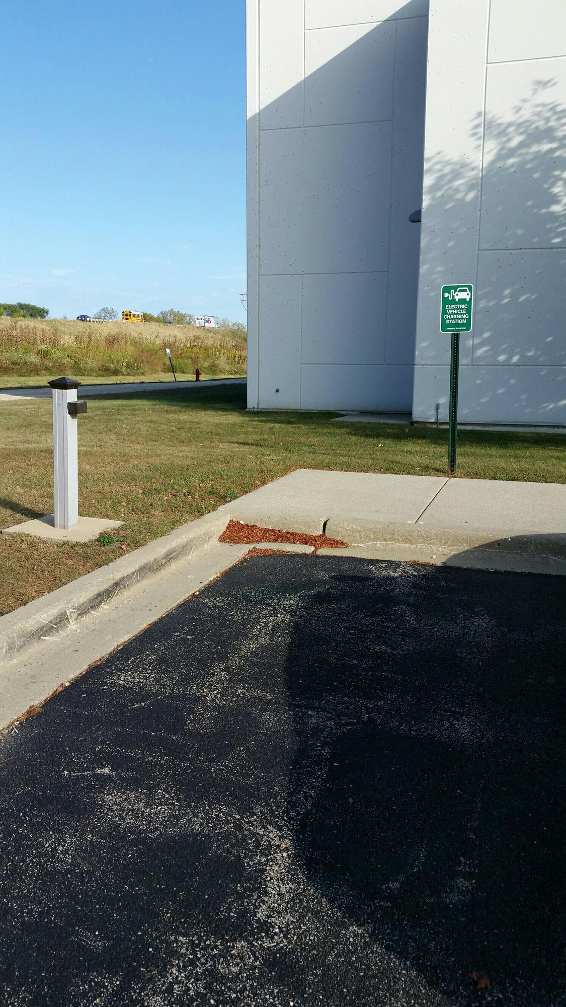 Prairie Stone fitness Center | Hoffman Estates, IL | EV Station