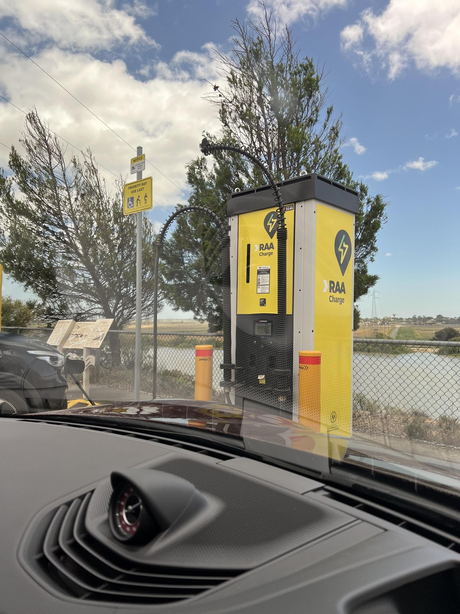 Cosi's TAILEM BEND | Tailem Bend, SA | EV Station