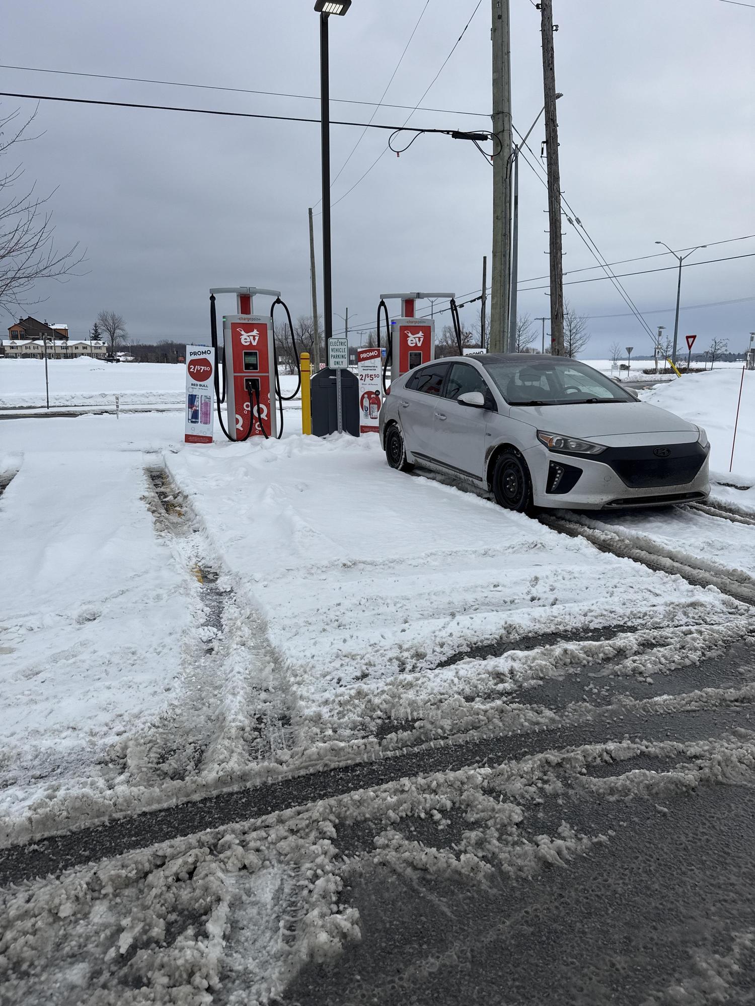 MacEwen | Long Sault, ON | EV Station