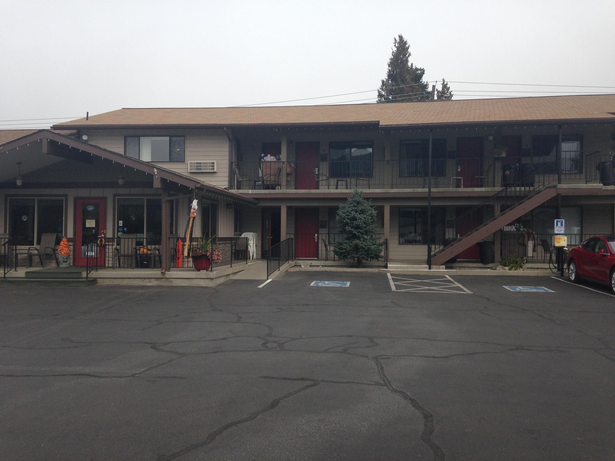 Mountain View Lodge & Resort | Manson, WA | EV Station