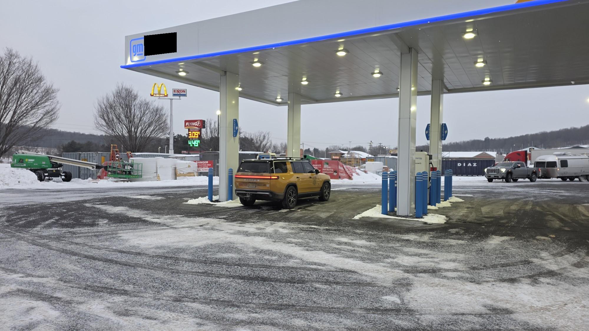 Flying J Travel Center New Milford | New Milford, PA | EV Station