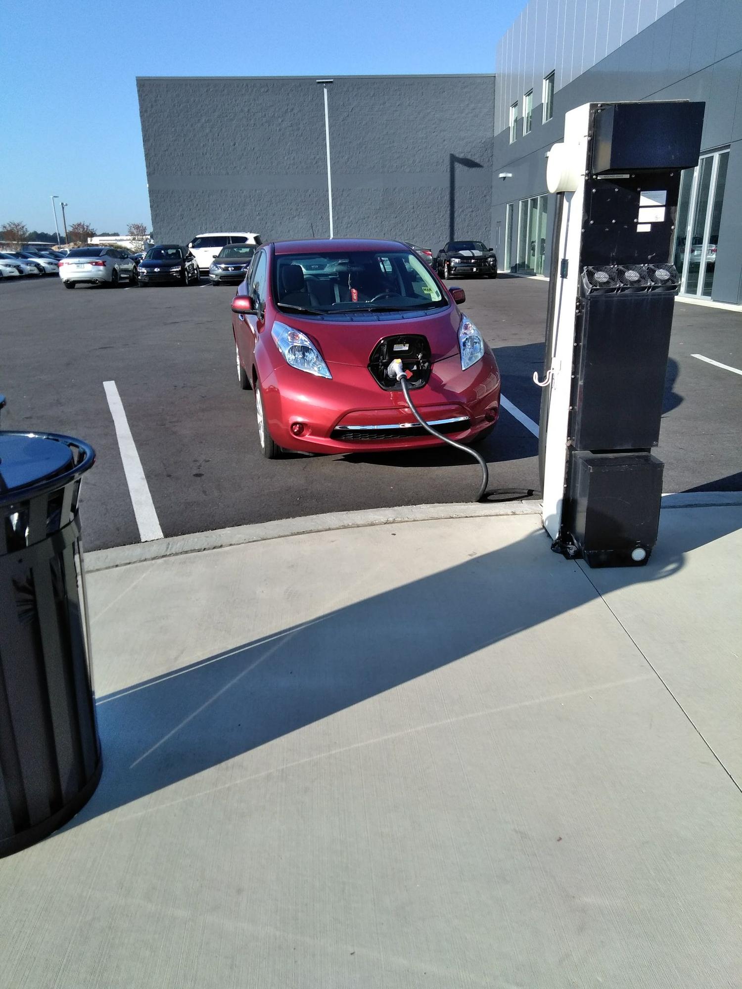 Mike Rezi Nissan Atlanta | Atlanta, GA | EV Station