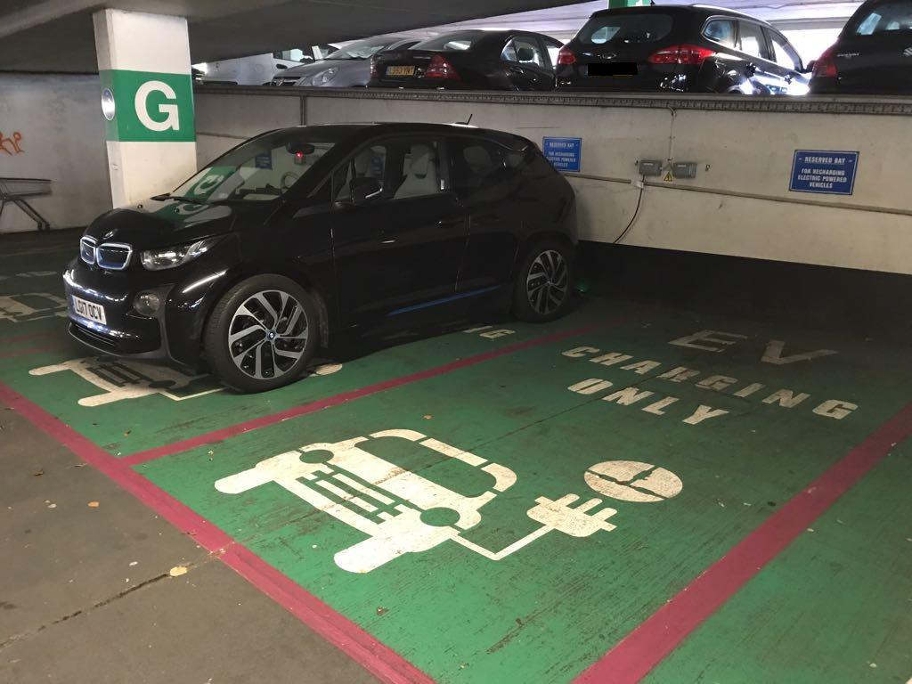 Victoria Way Multi Storey Car Park | Woking, England | EV Station