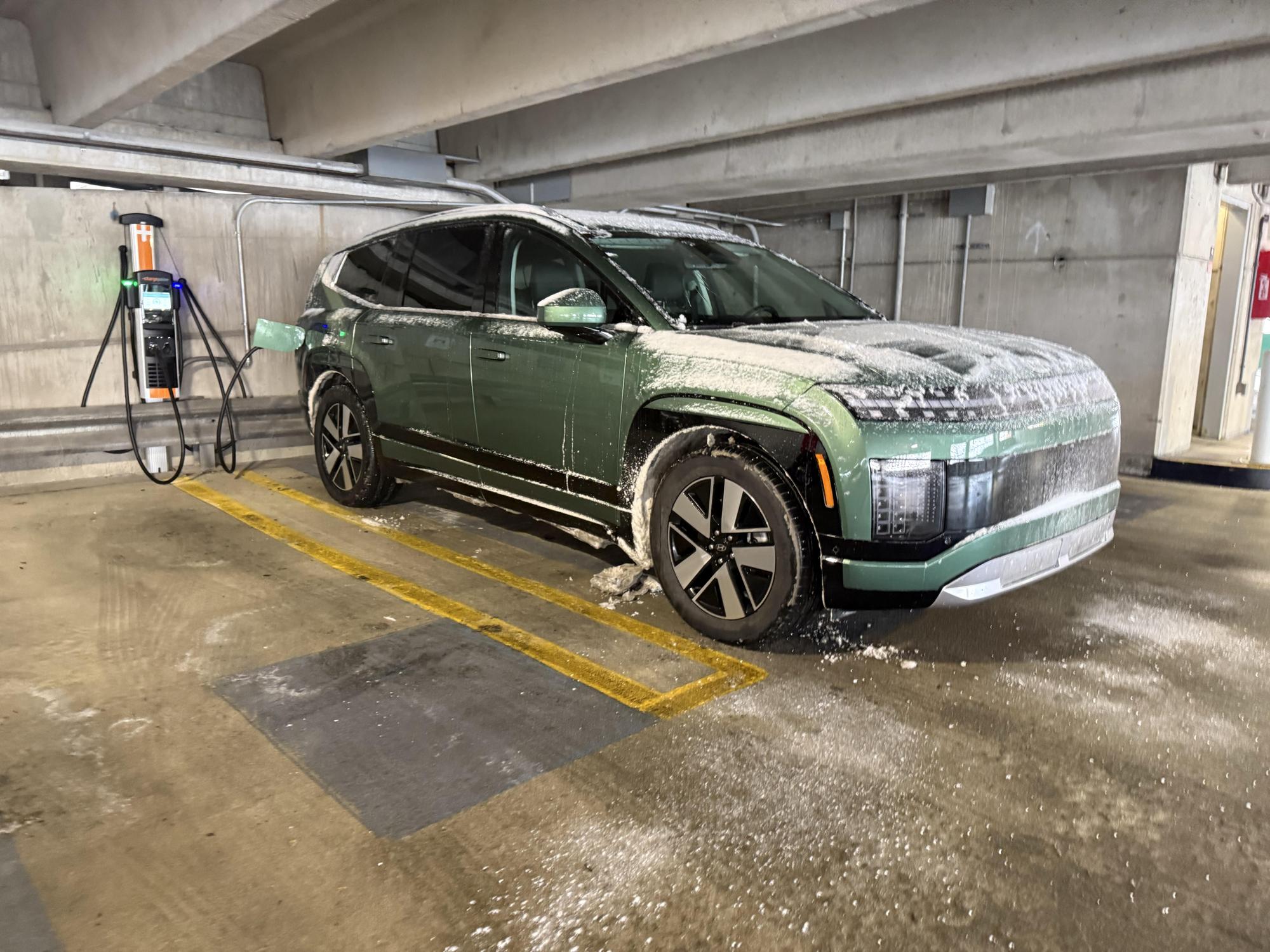 LAZ Parking - 285 N Front St | Columbus, OH | EV Station