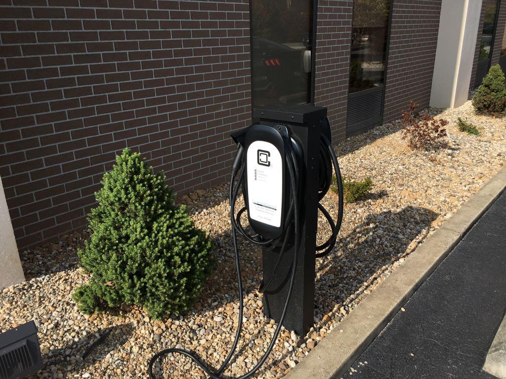Hampton Inn Winfield/Teays Valley | Hurricane, WV | EV Station