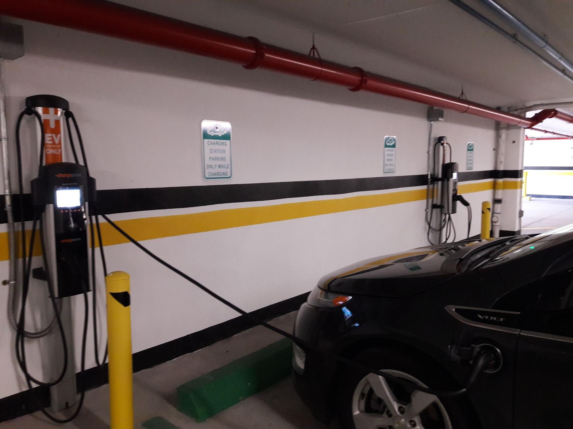 Optima Plaza | Aventura, FL | EV Station